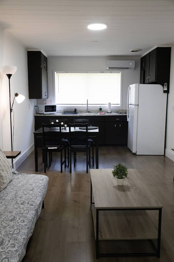 Wydine Apt #3 -1br At Lake Parker - Lakeland, FL