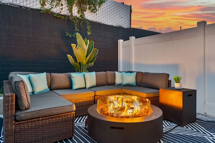 Lux 3br W/ King Beds & Fire Pit - 라 메사