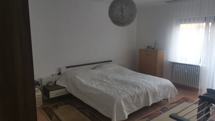 Möblierte 3-zimmer Wohnung - Mannheim