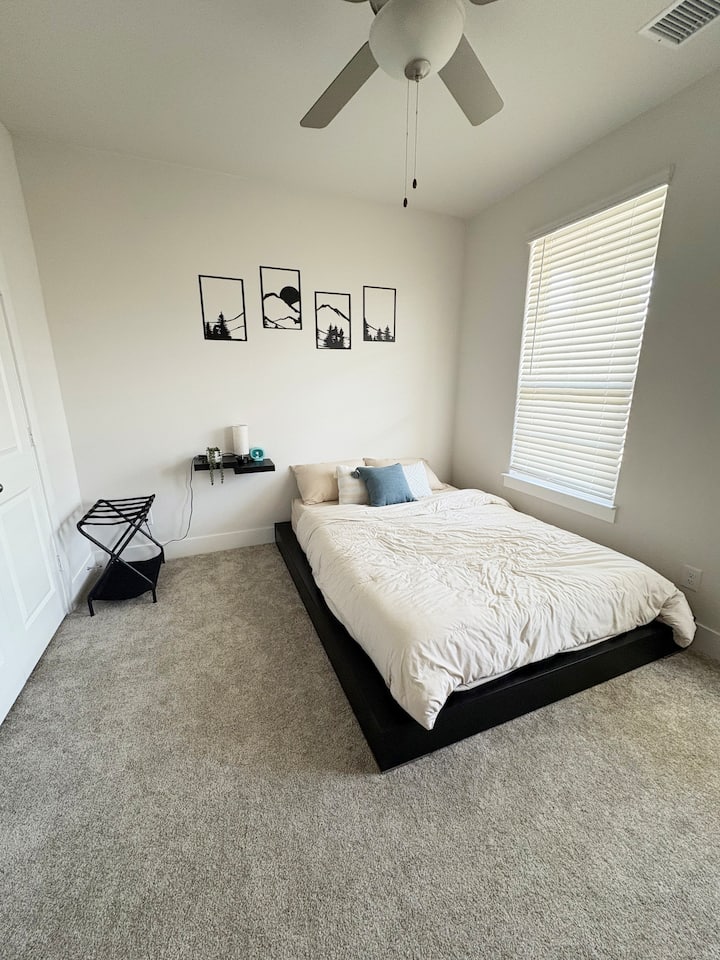 Cozy Hideaway In Mansfield (Private Entrance) - Mansfield, TX