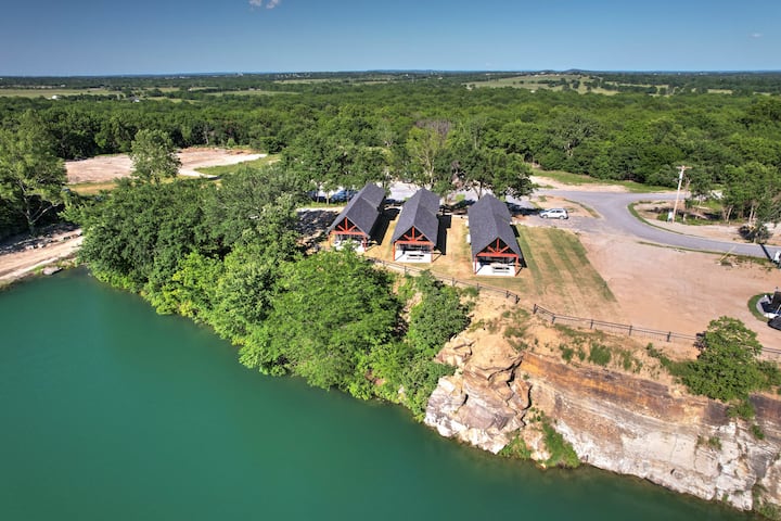 Roxy's Roost @ Silver Canyon - Muskogee, OK