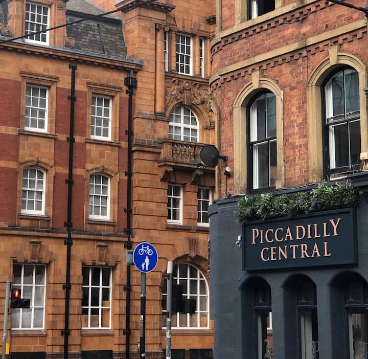 Piccadilly Central - Room 2 - Manchester