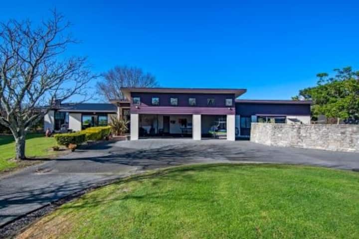Back Bay Gem - Mangawhai