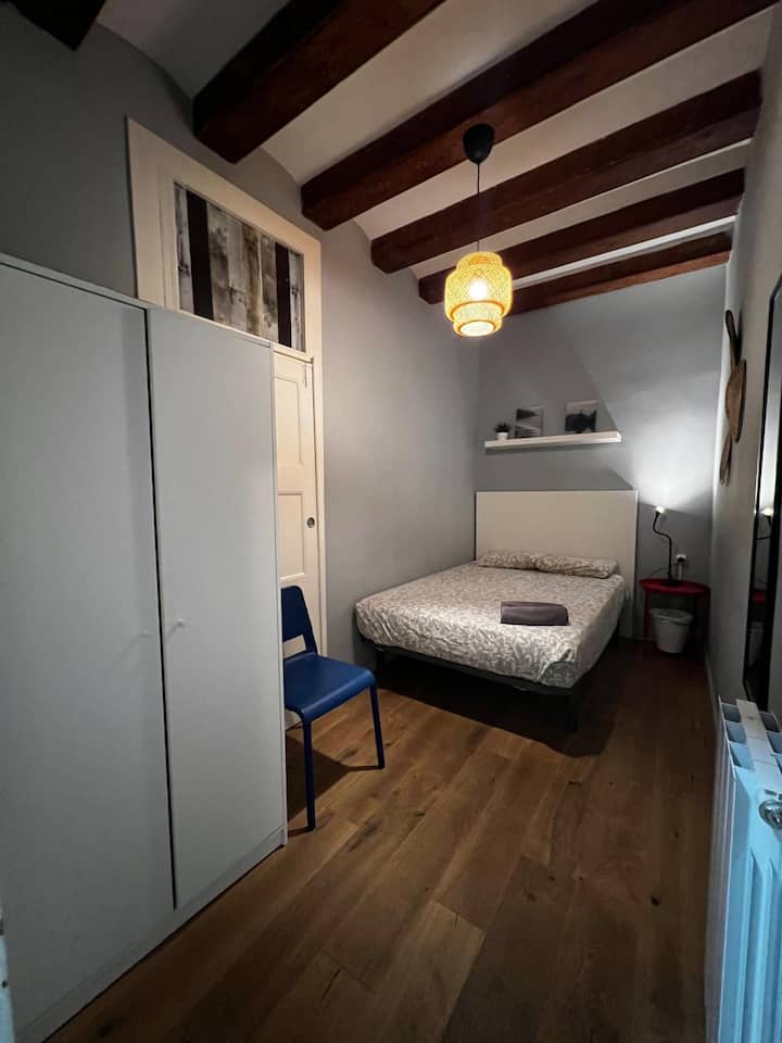 Cozy Private Room In Central Bcn - Barcelone