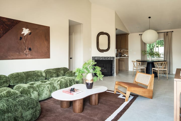Spacious Luxe 2br 2 Bth Free Parking Close To Sofi - Manhattan Beach, CA