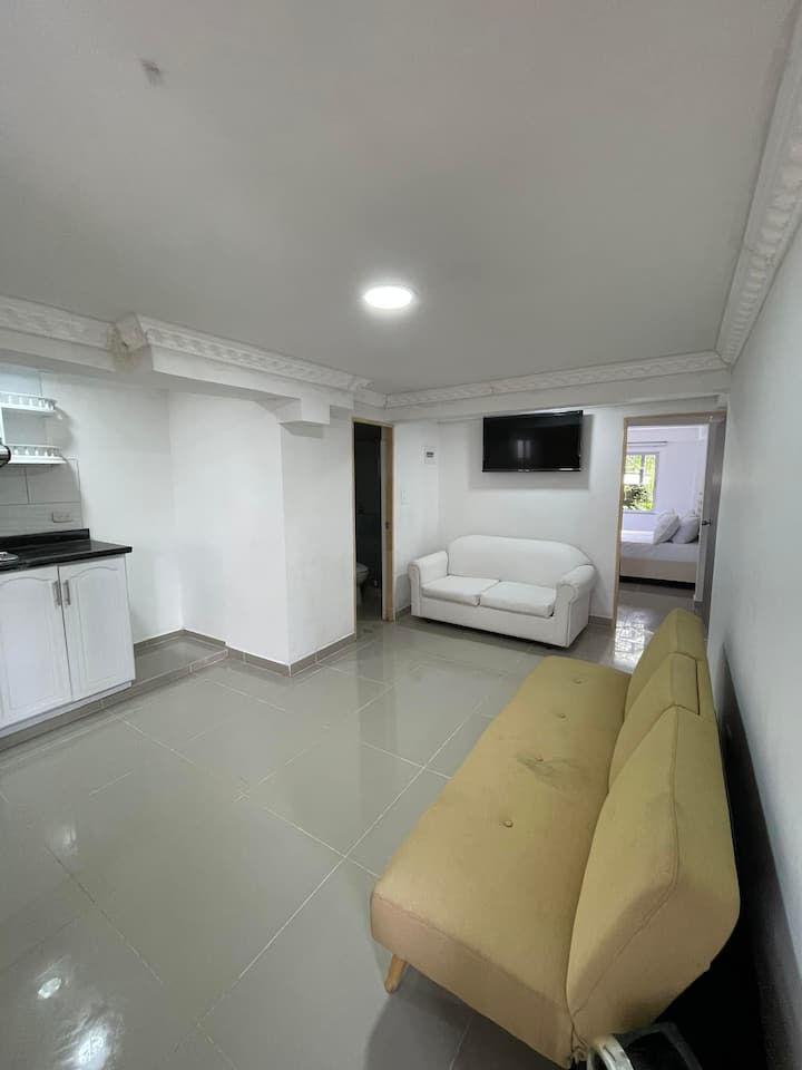 Comodo Apartamento En Hotel - Armenia, Colombia
