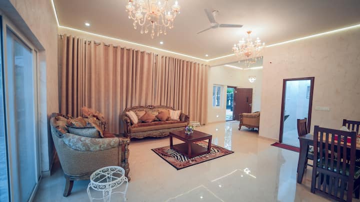 Private Pool Villa With Stunning Nandi Hills View. - Nandi Hills