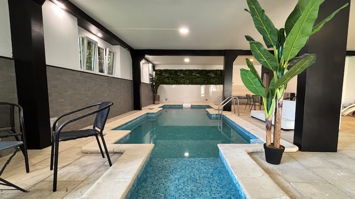 Logement Le Viviani - Piscine Intérieure Et Sauna - Montluçon