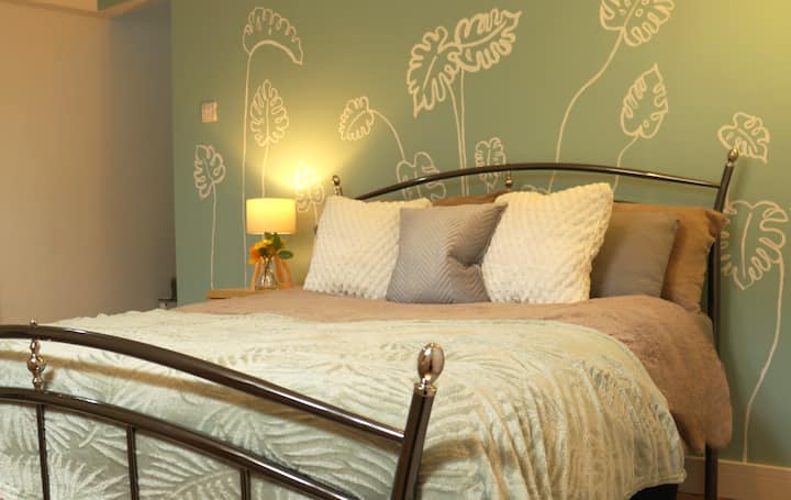 Contractor Long Stays Watford - Watford
