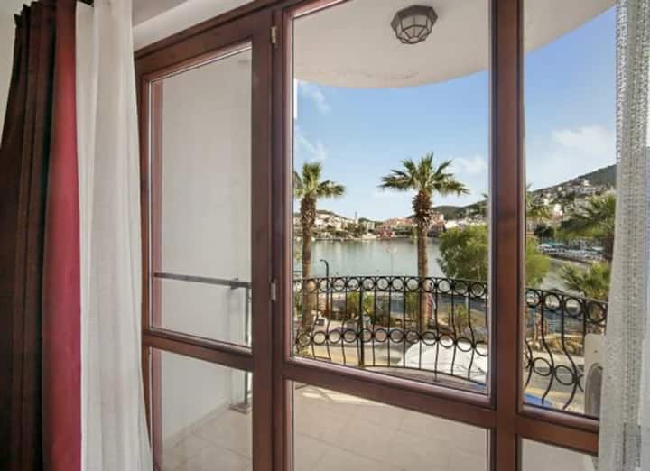 Deniz Manzaralı 1+1 Apart Daire - Datça
