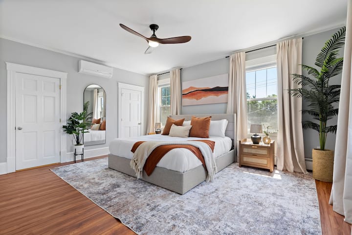 4br•king Bed•walk To Downtown Salem•free Parking - Marblehead, MA