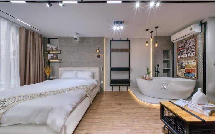 Superb Location.the Church-brandnew_beautiful - Vietnam