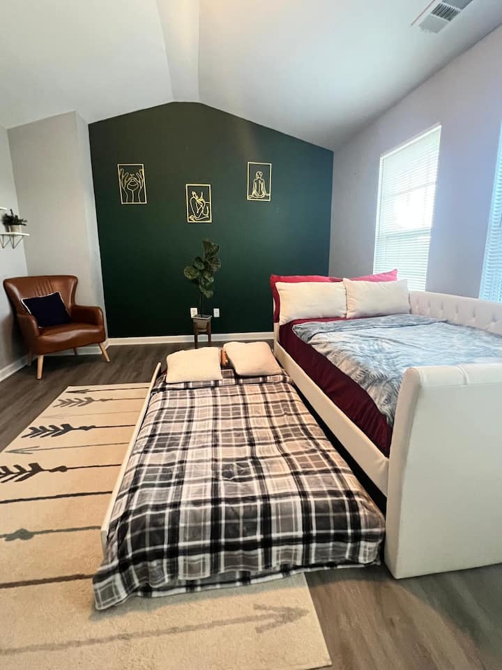 Affordable & Private Daybed Suite-minutes To Atl - Stone Mountain, GA