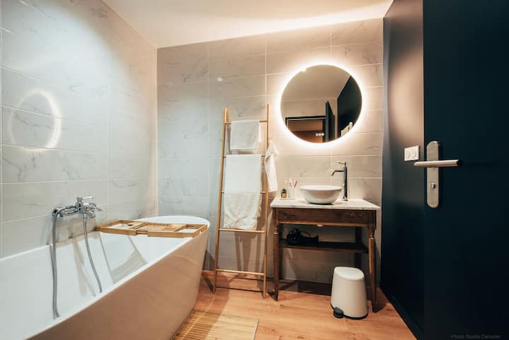 4 Chambres Suite Parentale Design Et Très Lumineux - Campan