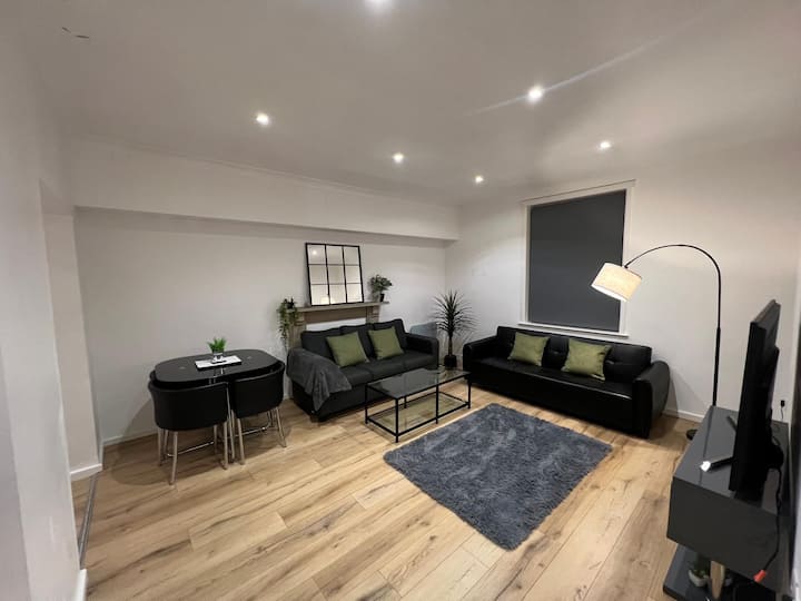 2br Luxesuites • City Centre • Long Stay Discounts - Sheffield