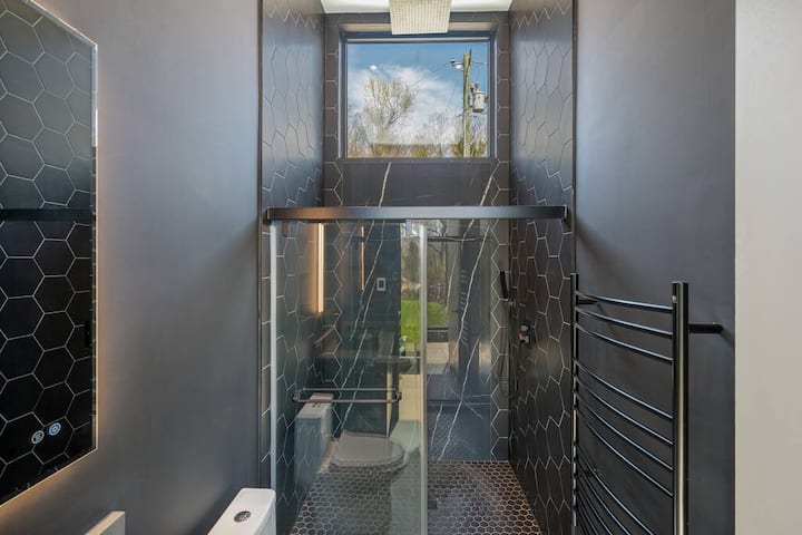 Nomad Village Units - Luxury - Raleigh, NC