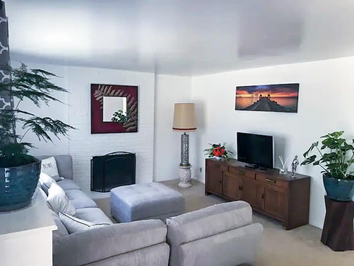 Quiet & Simple Room In Sb - Isla Vista, CA