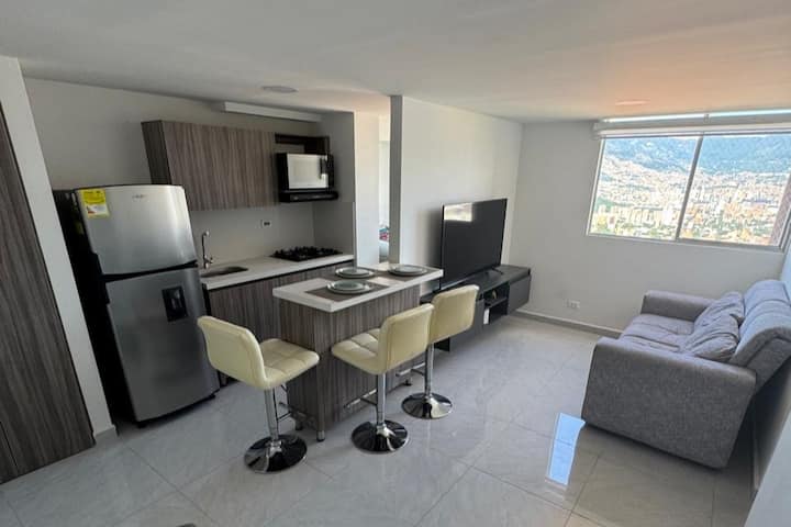 Nuevo Apartamento En Calazans - Medellín, Colombia