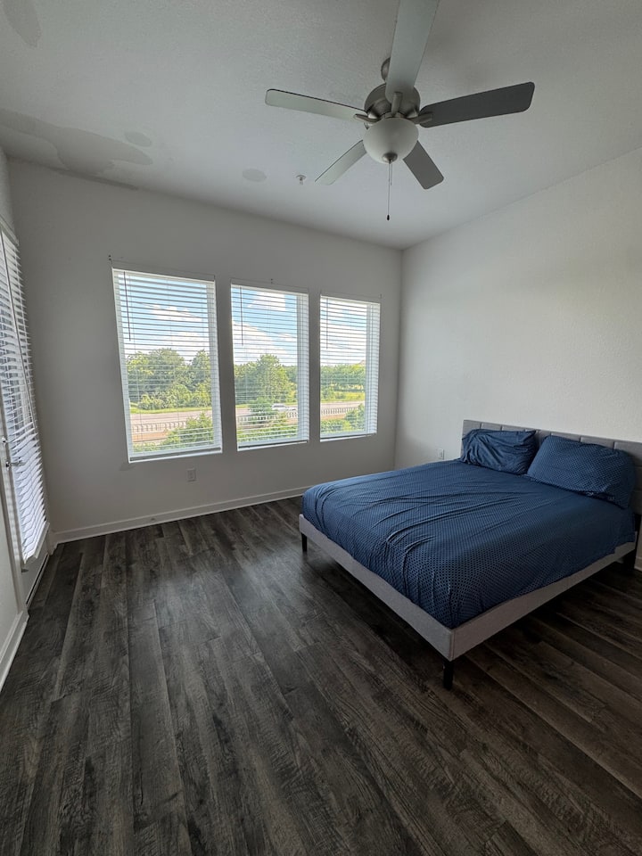 Pleasant Apartment In Austin - Leander, TX