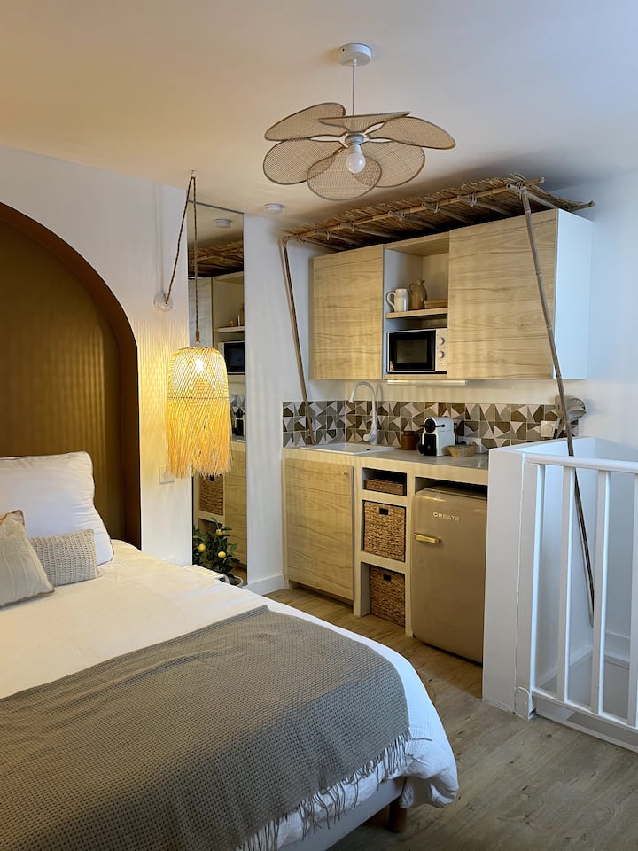 Escapade Ibiza Balneo & Terrasse - Sorgues