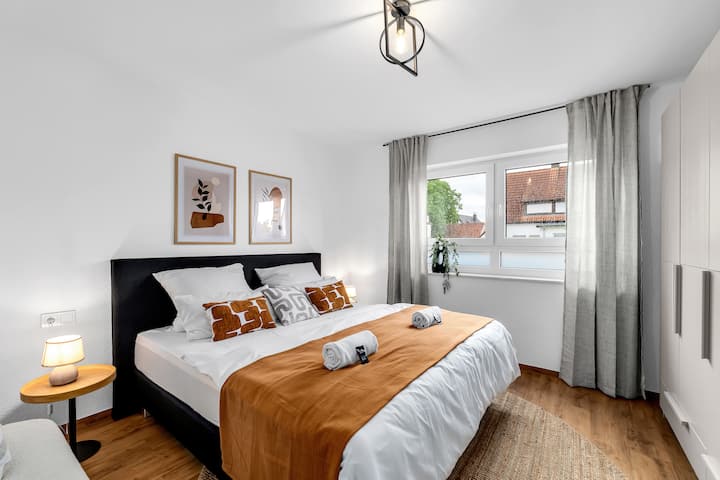 Inhome: Business Apartment 2 - Modern - Parkplatz - Crailsheim