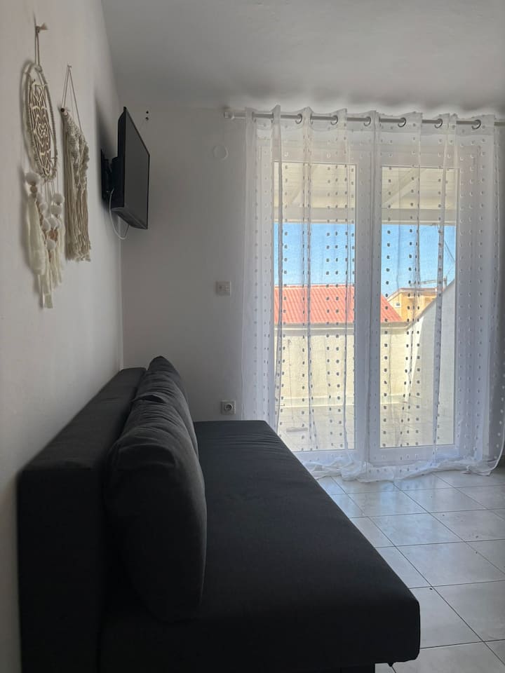 Obiteljski Apartman U Novalji - Novalja