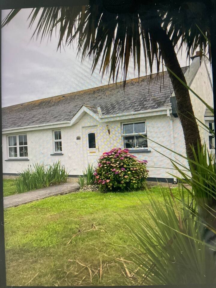 St Helen’s Teach Ban - Rosslare Harbour