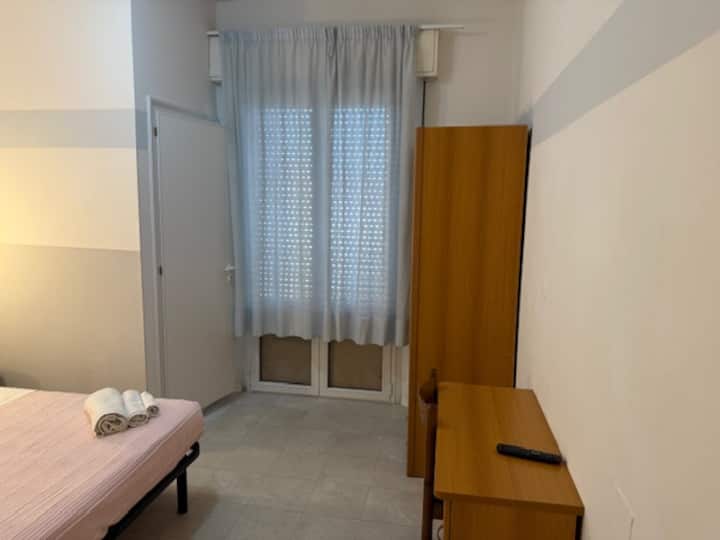 Camera Tripla Economica Con Colazione Inclussa - Riccione