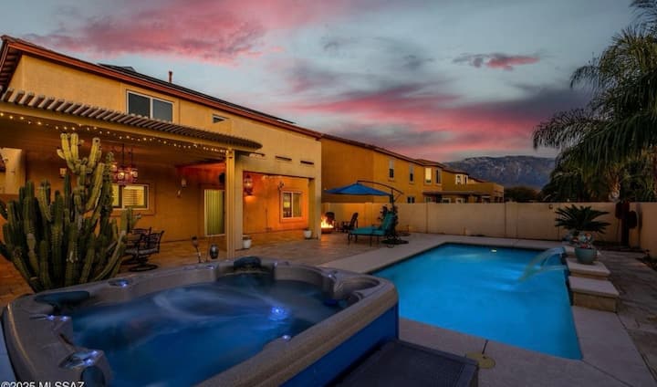 Spacious 3bd 2.5ba Home Backyard Pool Spa Fire Pit - Catalina, AZ