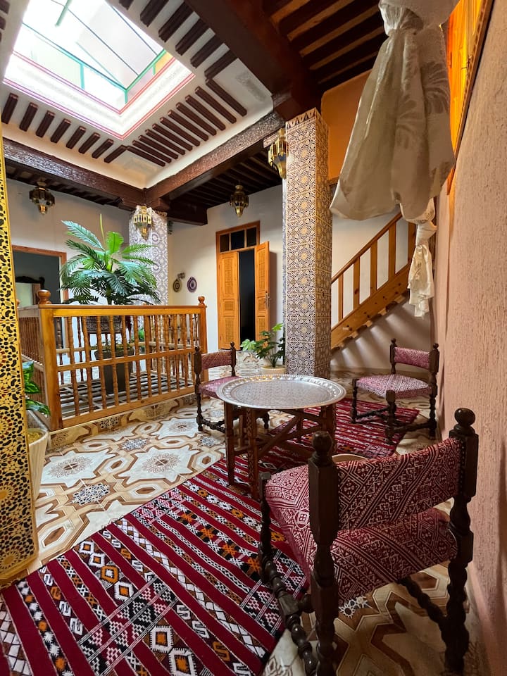 Close To Anywhere In The City - Fes