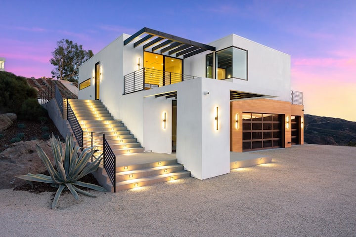 Malibu Wine Country Retreat. - Agoura Hills, CA