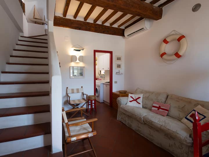 La Casa Del Porto • Pesaro - Pesaro