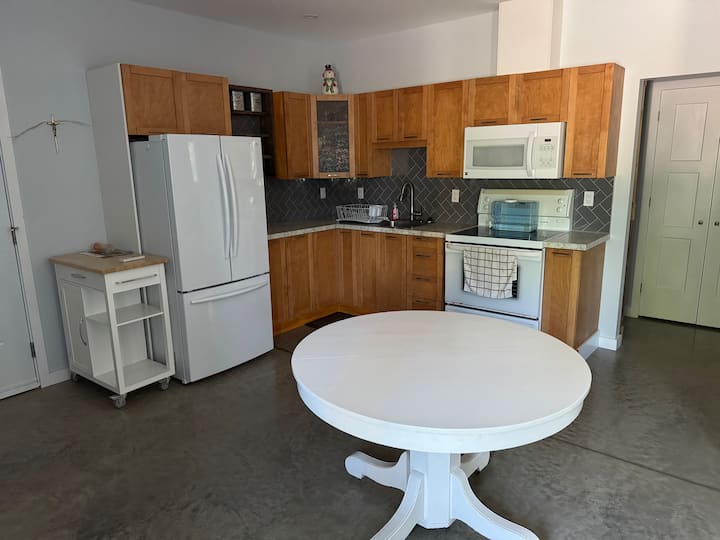 Apartment On Quiet Property - Casselman