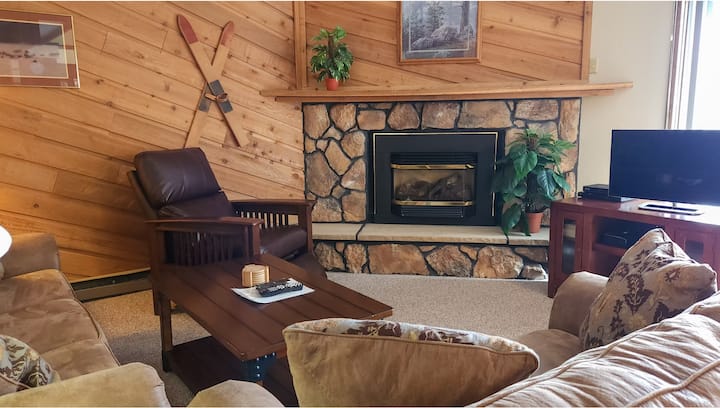 New Year's Winter Park - In Town On Ski Bus Route! - Winter Park, CO