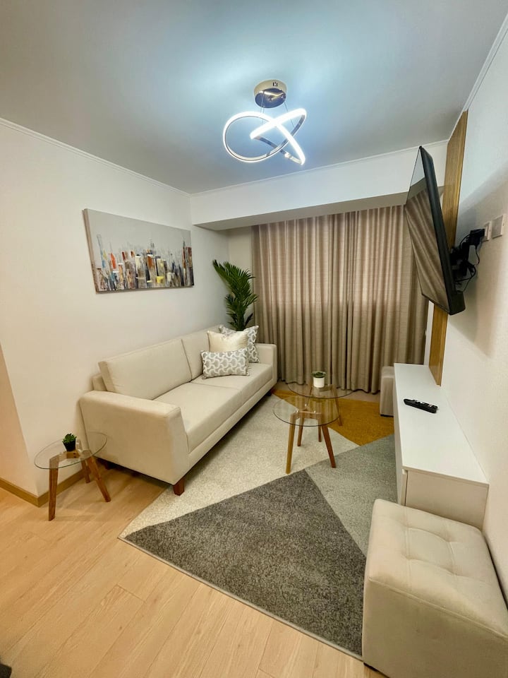 Moderno Departamento En Barranco - Perú