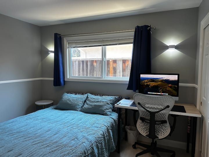 Bright Private Room - Los Gatos, CA