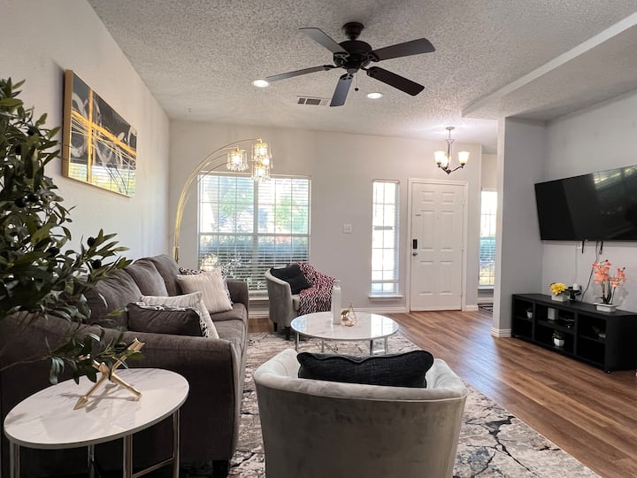 Quiet Home W/ Patio, Yard, Bbq - Lewisville, TX