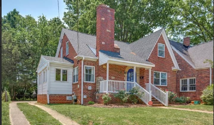 The Martin Escape - Entire Home - Raleigh, NC