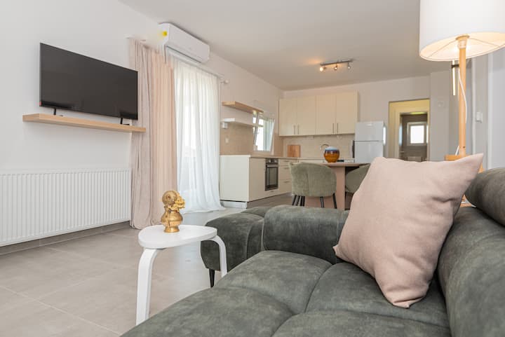 Deluxe 3br Apartment In Villa - Dazlina Resort - Tisno