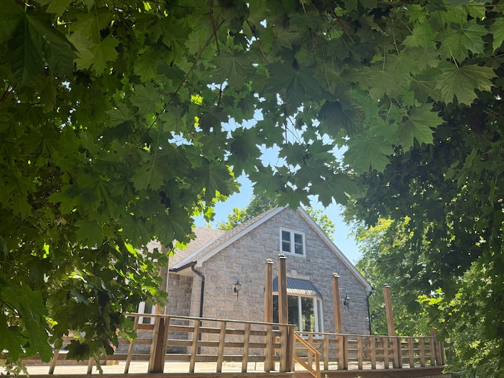 5br Country Escape W/ Game Zone - Vaughan
