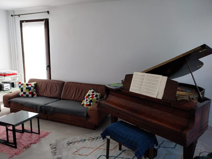 Chambre Dans Petite Maison Calme - Namur