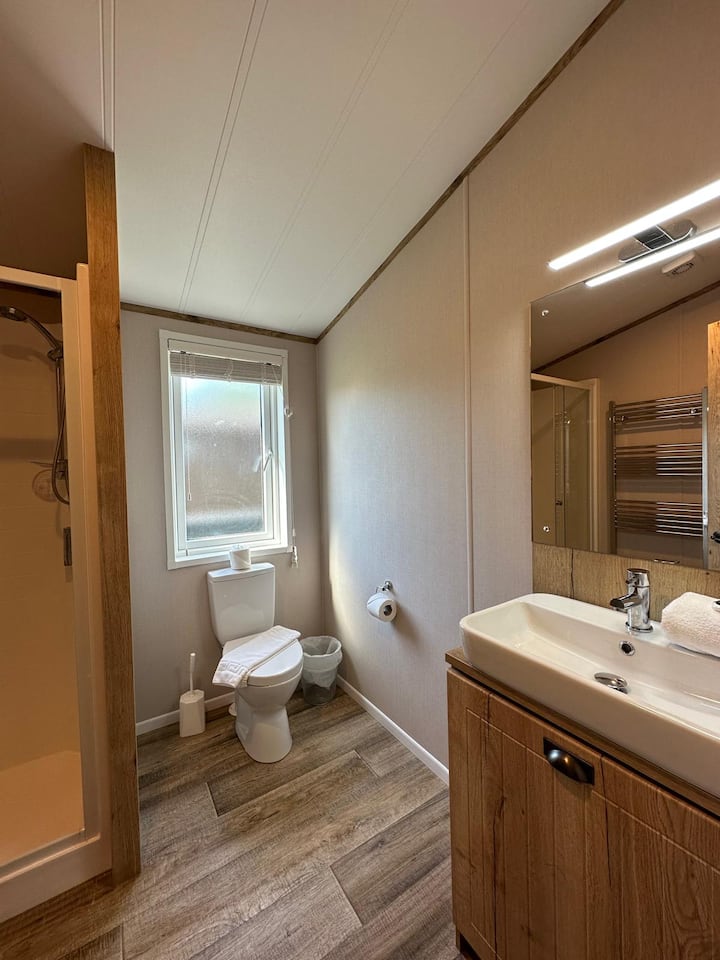 Sandy Lane 18 With Hot Tub - Pocklington