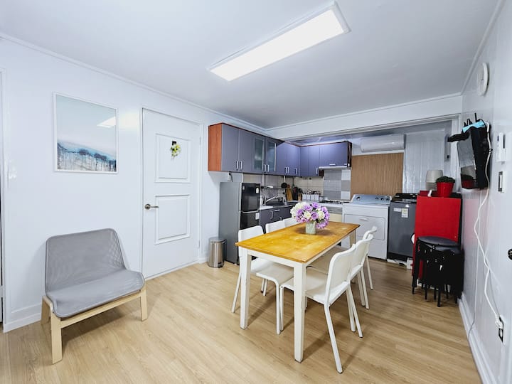 1f 3rooms+2baths 6min Seoul St. - Seoul