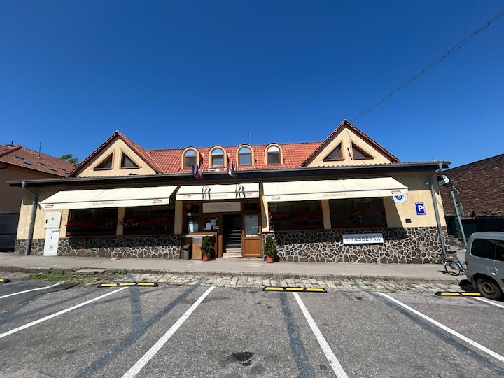 Brasserka - Izba 1+1+1 - Nitra