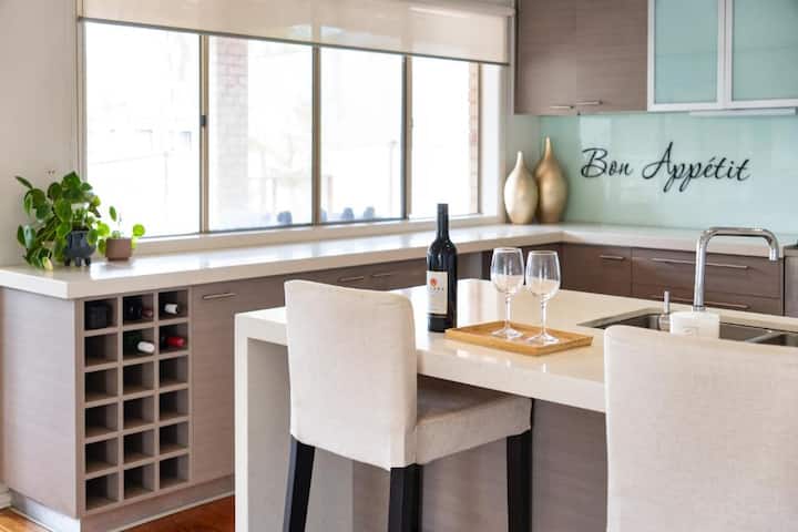 Haven Home Art Spring - Beaconsfield