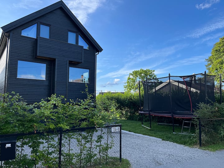 Modern 4br House, Garden, Car - Oslo