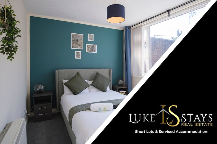 Luke Stays - Cheveley Park - Durham