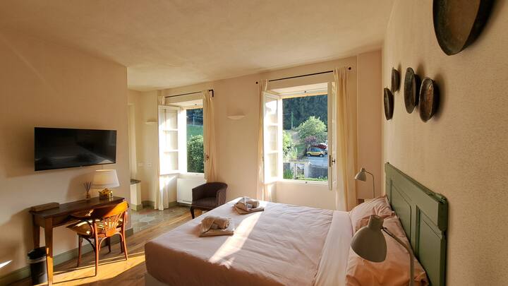 B&b Via Rinaldi - Luminous Room - Private Bathroom - Orta San Giulio