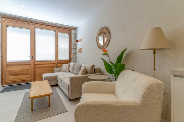 Alaçatı Stone House 2 - Naro Suites - Alaçatı