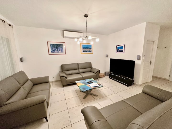 Villa St Louis 50m De La Mer+6 Vélos +Piscine+clim - Sète